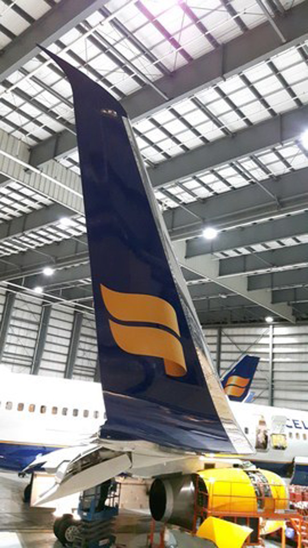 Icelandair becomes the first European airline to operate a Boeing 757 ...