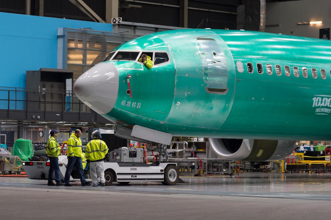 The 10,000th 737 just rolled off the Boeing assembly line | World ...