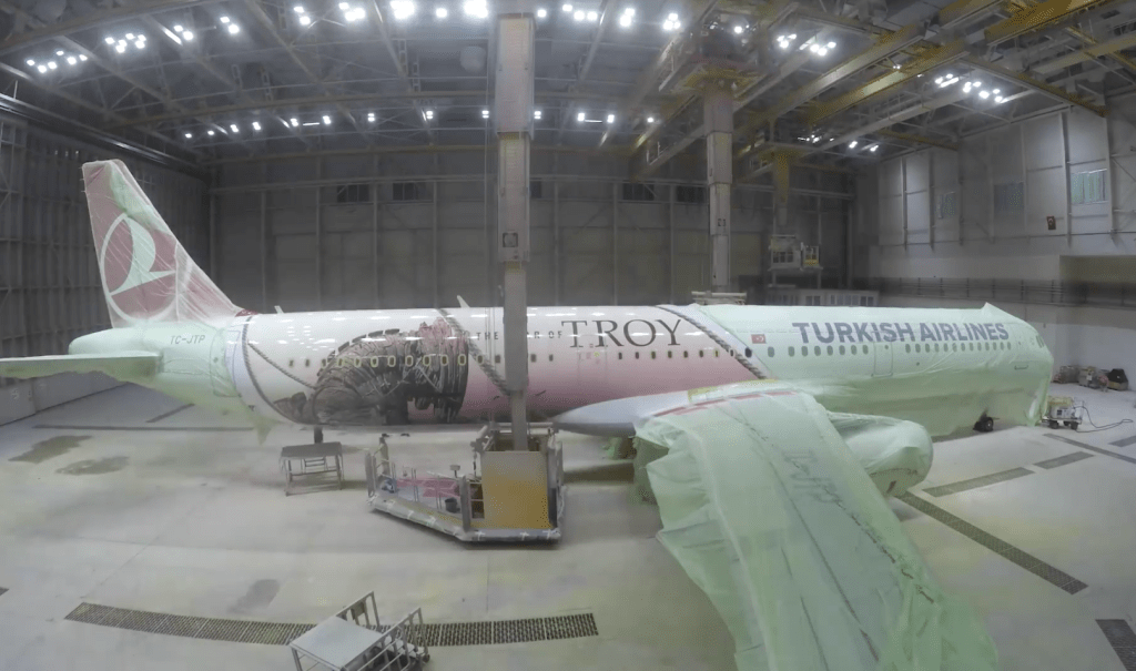 Turkish Airlines introduces its “The Year of Troy” logo jet | World ...