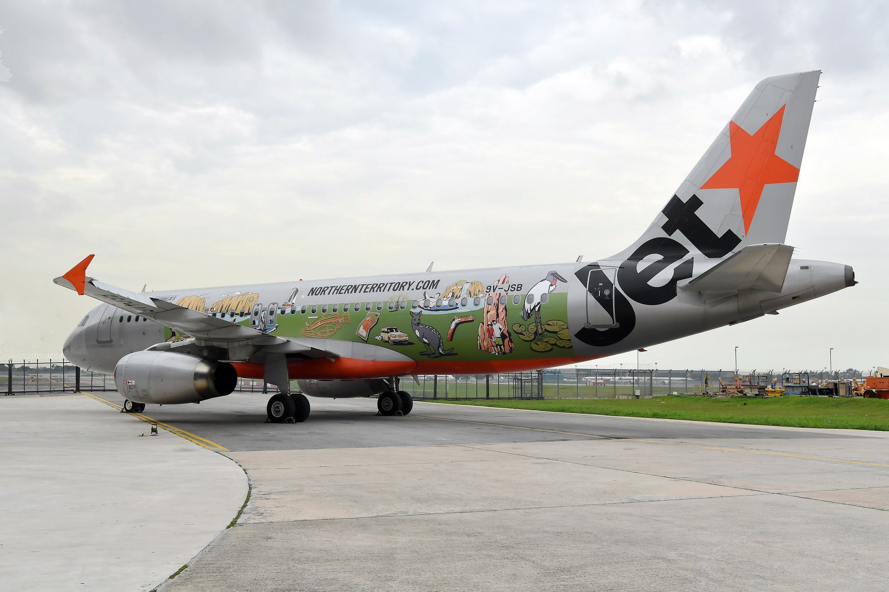 Jetstar Asia celebrates 10 years of direct services between Singapore ...