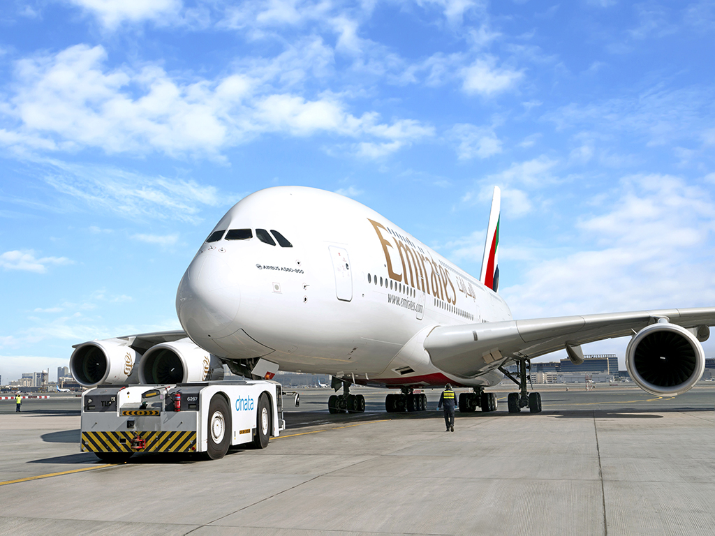 Emirates A380 pushback | World Airline News