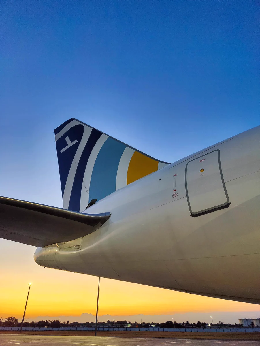 FrME-6OWIAI8LS- | World Airline News