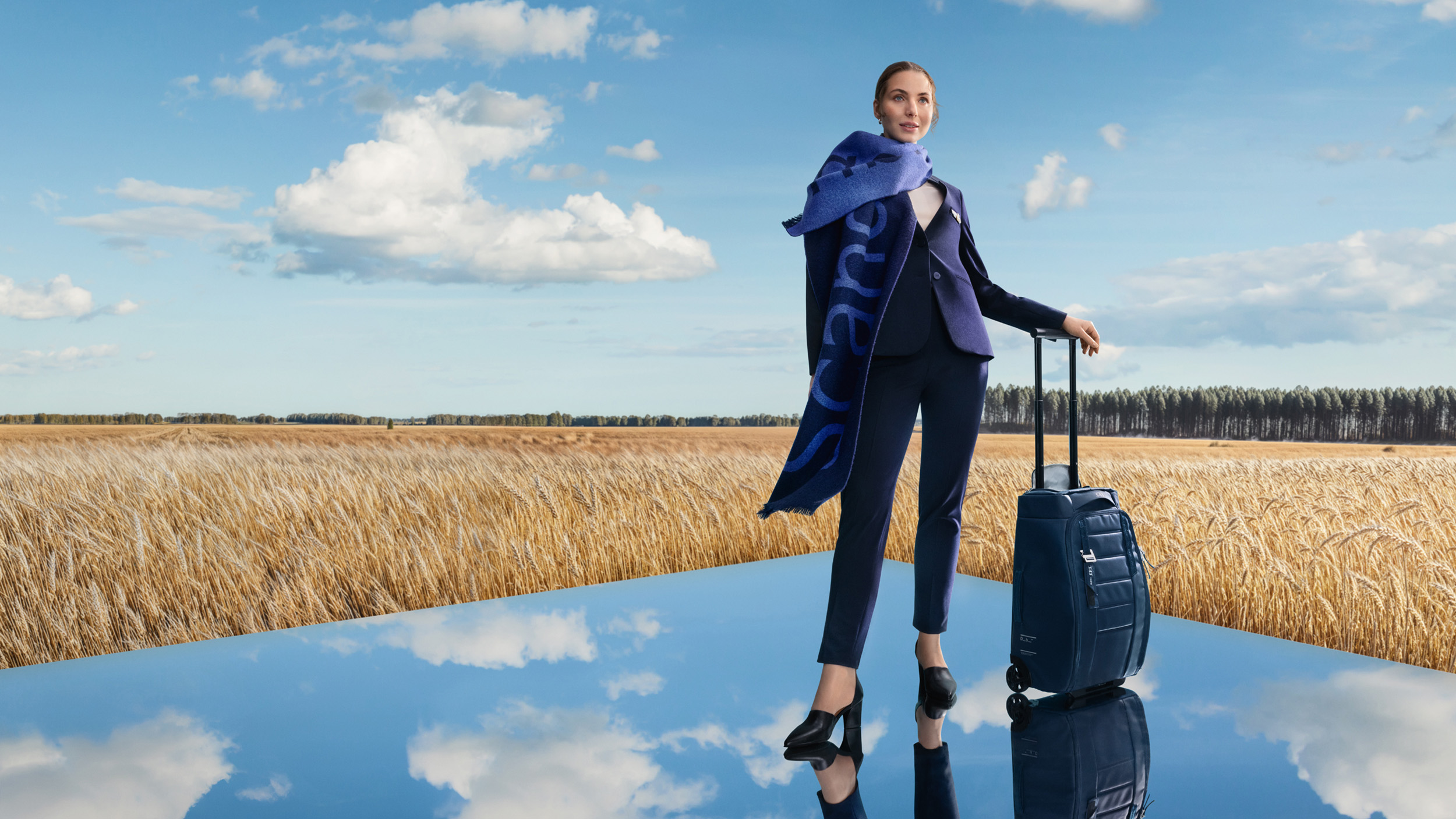 SAS unveils new crew uniforms inspired by Scandinavian heritage and ...