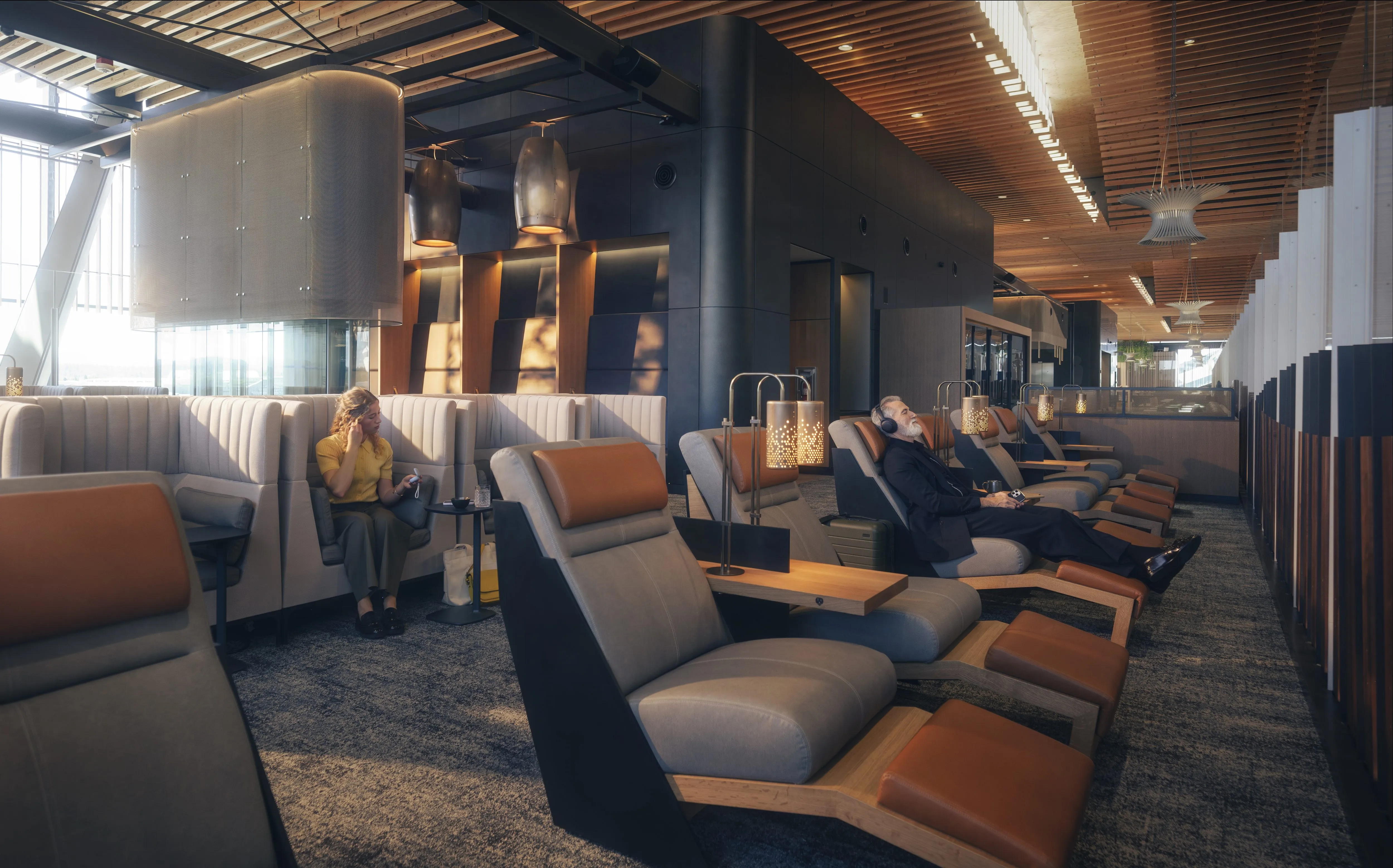 Alaska Airlines debuts new Lounge in Portland, raising the bar for ...